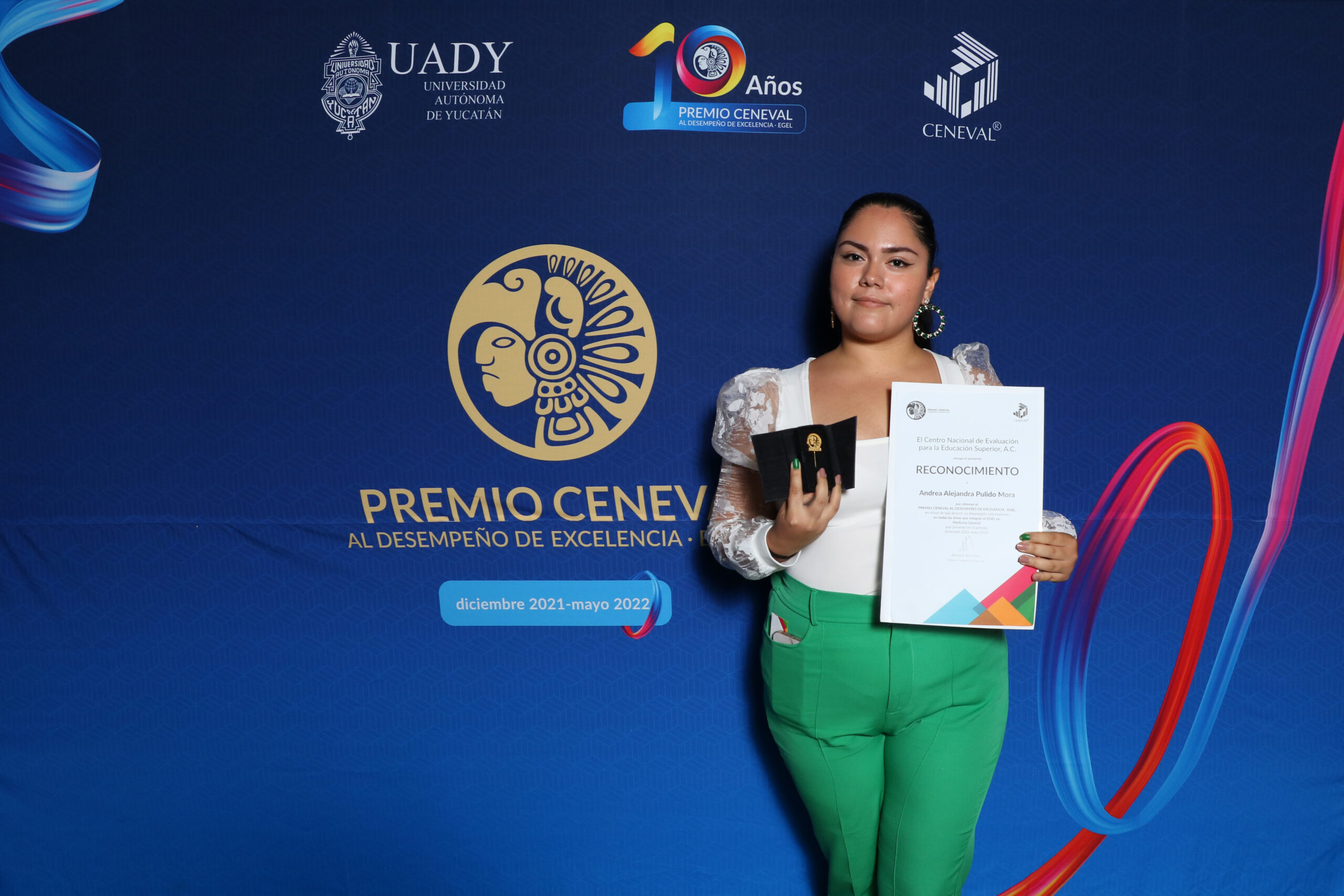 Premio CENEVAL al Desempeño de Excelencia | Centro Universitario de ...